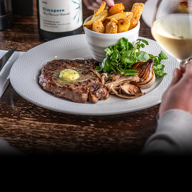 The Riverside Country Pub & Restaurant in Bournemouth